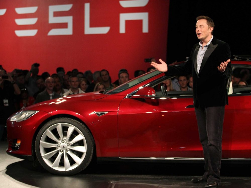 Why Tesla Has No Dealerships