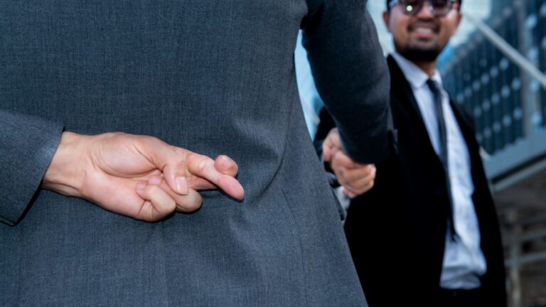 12 Unethical but Effective Ways People Make Money