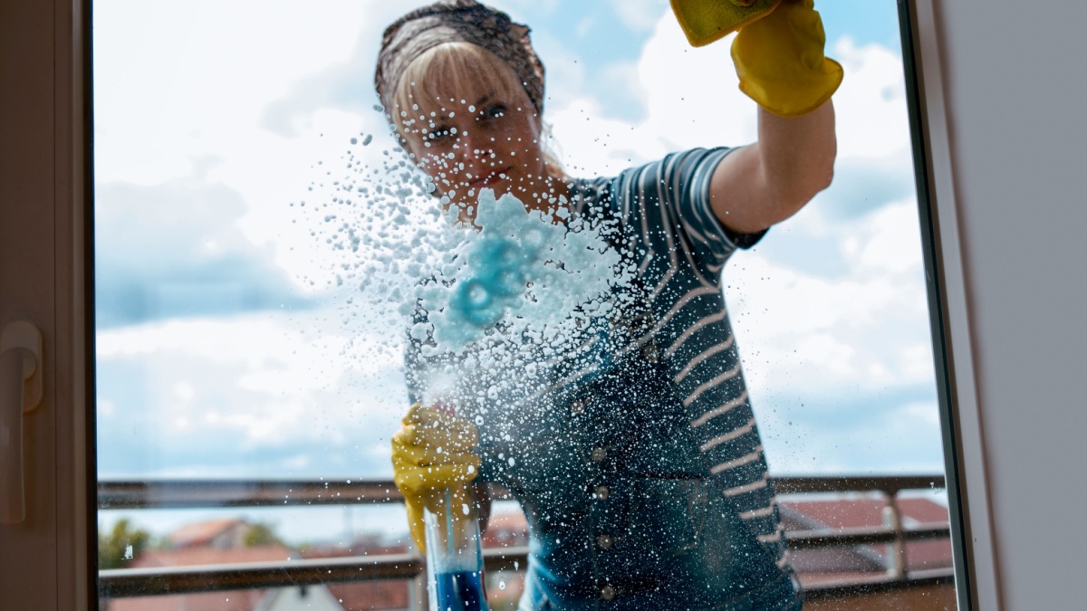 6 Quick Hacks for an Expertly Clean House